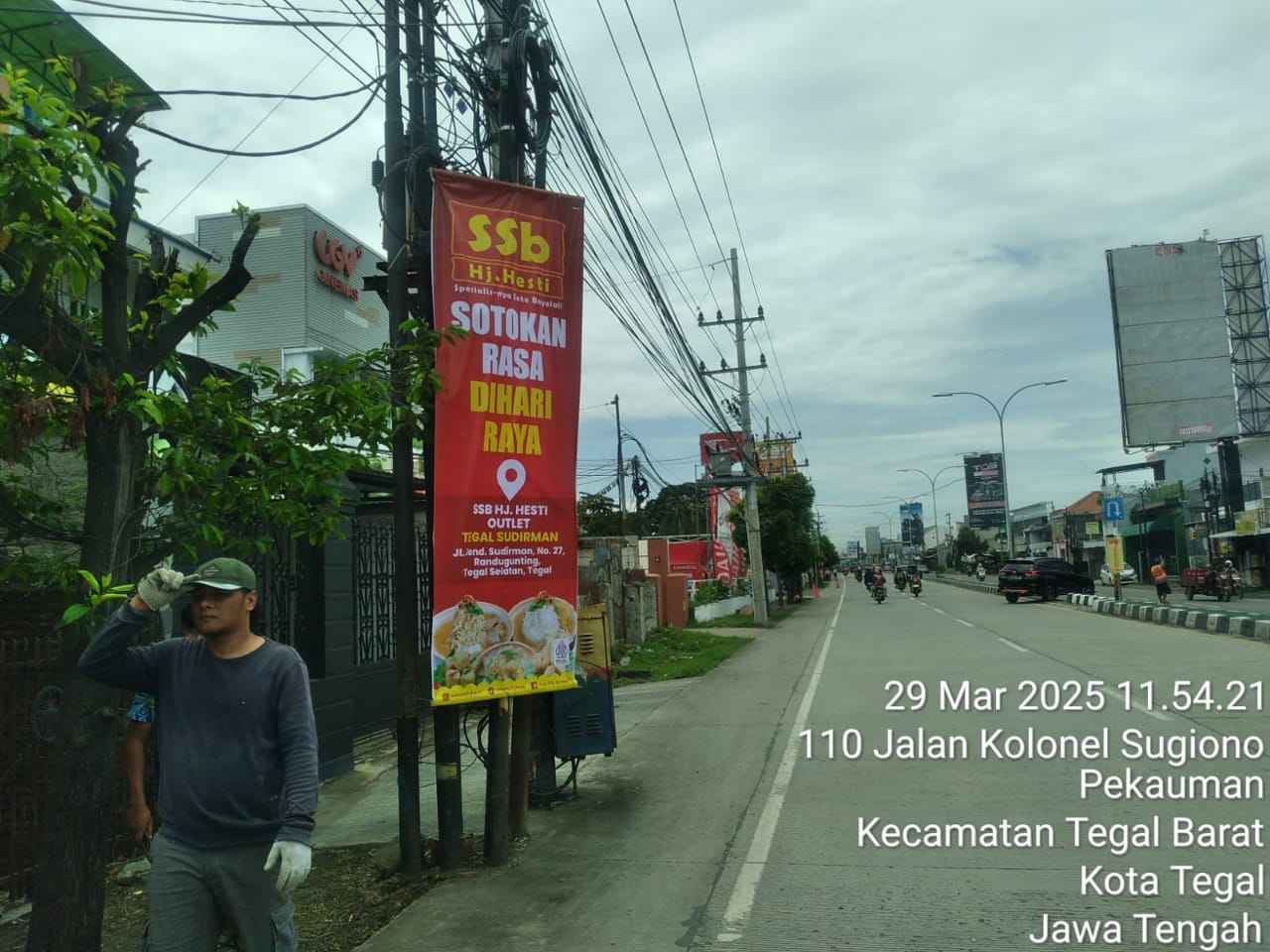 Jasa Pasang Umbul-Umbul, T Banner & Baliho di Tegal