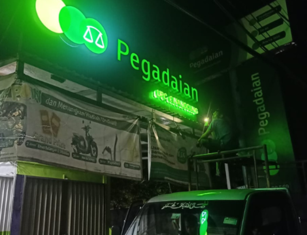 Jasa Pembuatan Totem Sign Perumahan - Semesta Advertising
